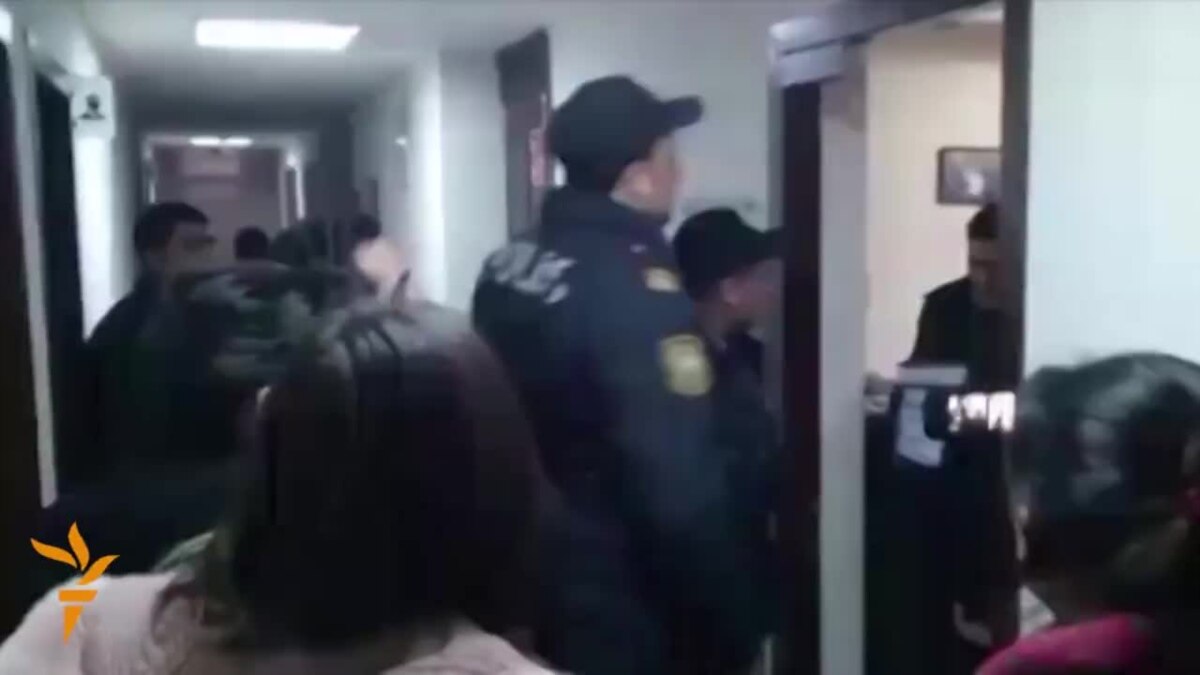 Azerbaijani Police Seize Materials From Rfe Rl Baku Bureau