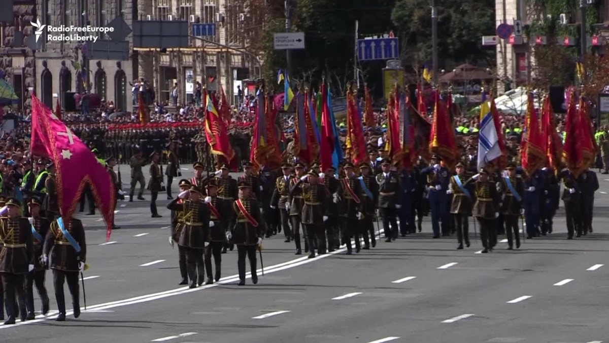 Kyiv Celebrates Ukrainian Independence With Military Parade